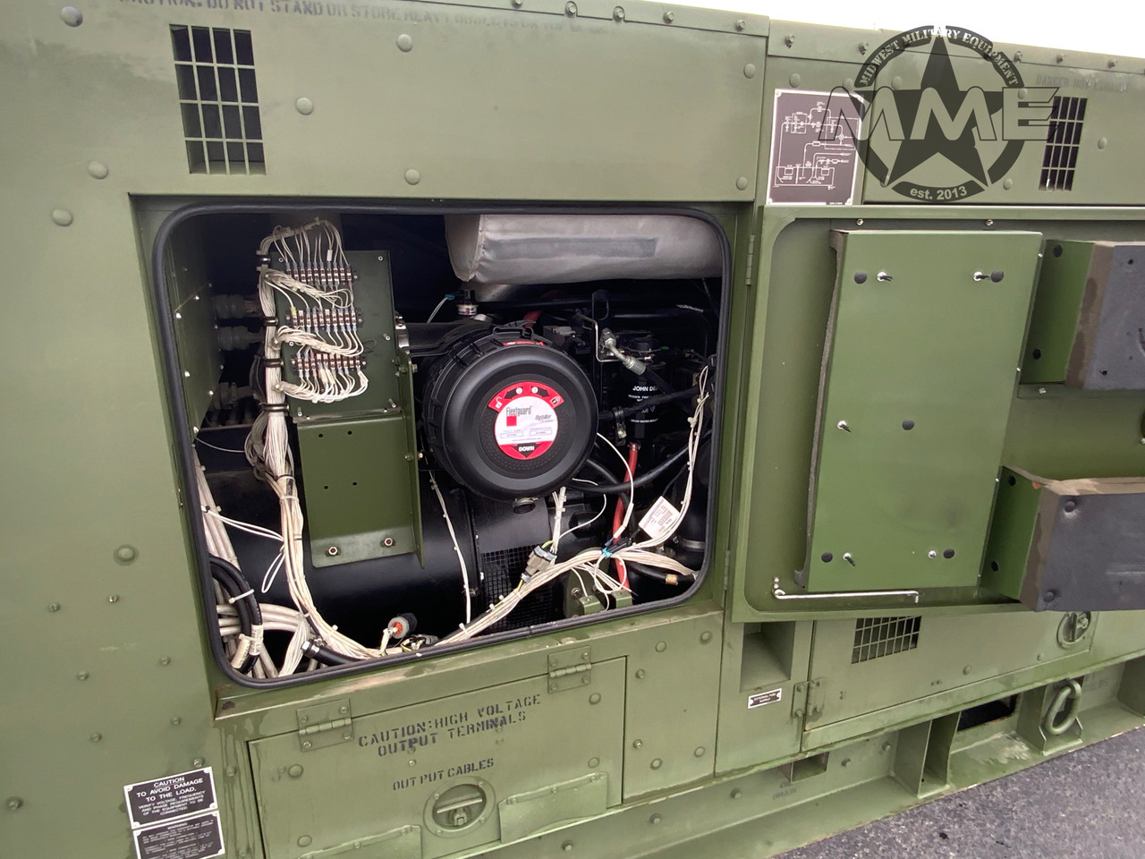 100KW Diesel MEP 1080 50/60HZ Generator LOW HOURS!!!!