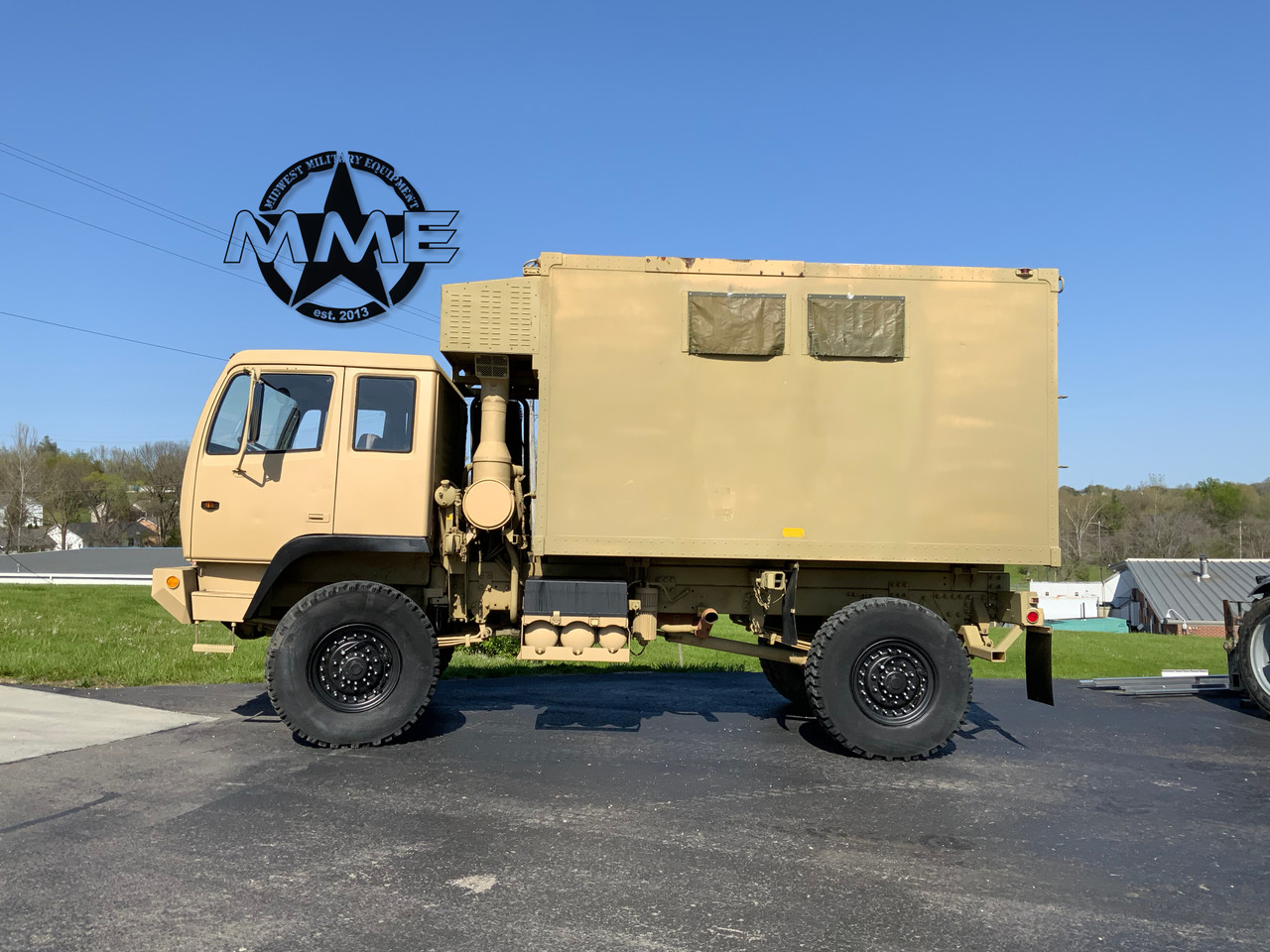 1998 Stewart & Stevenson M1079 2 1/2 Ton LMTV 4x4 Camper Truck