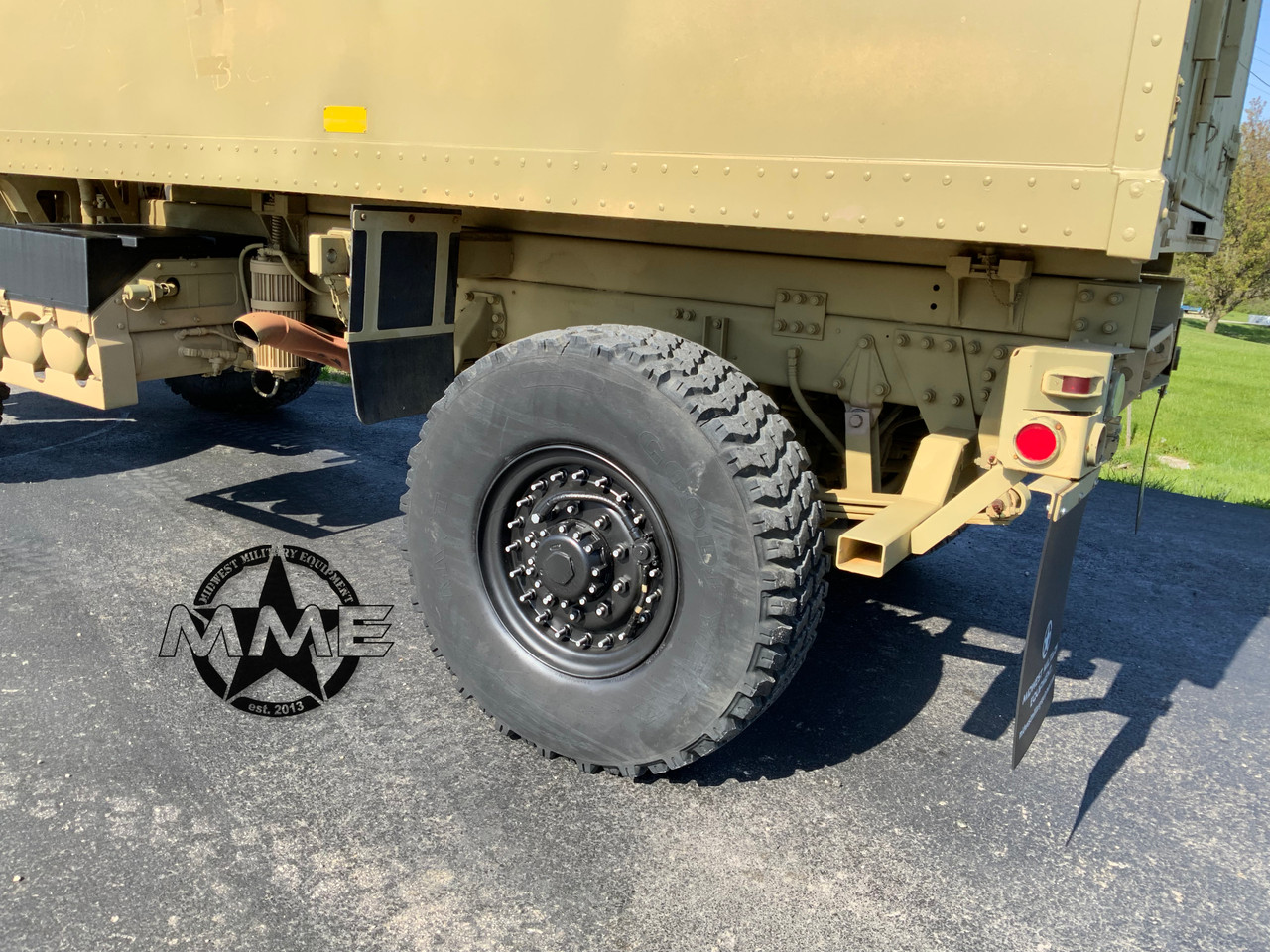 1998 Stewart & Stevenson M1079 2 1/2 Ton LMTV 4x4 Camper Truck