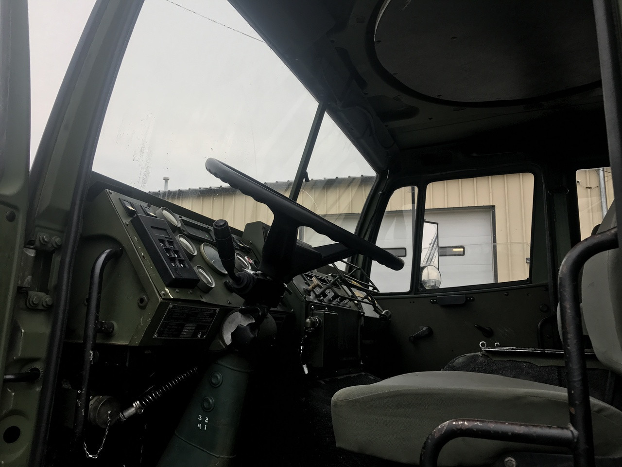 Stewart & Stevenson M1086 6x6 5 Ton Cargo Truck With Material Handling ...