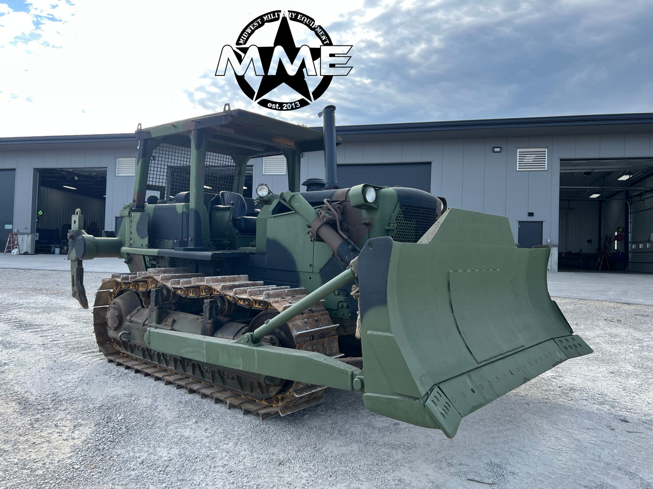 Caterpillar D7F Dozer With 3 Shank Ripper