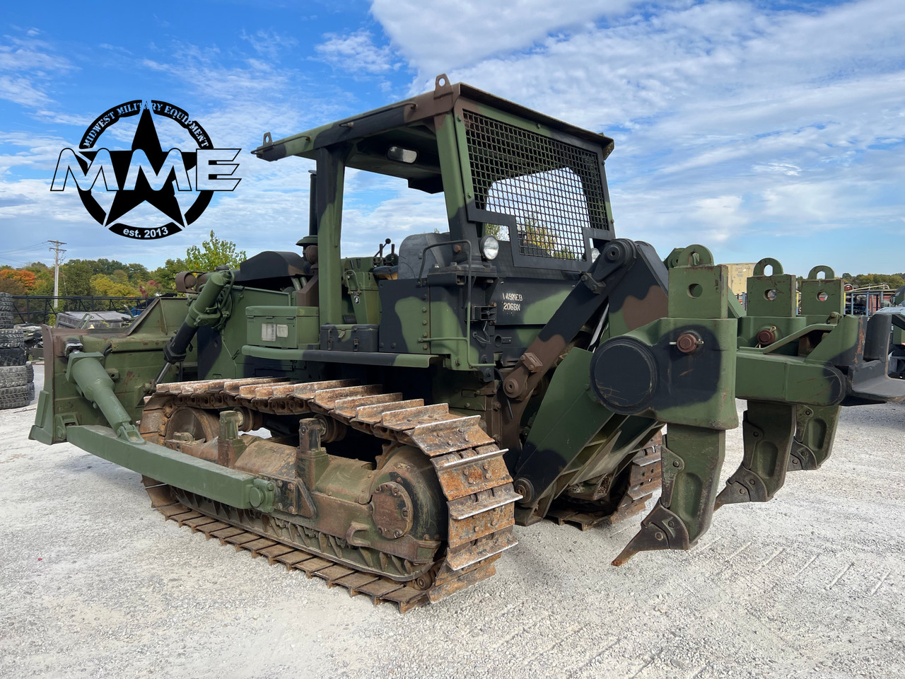 Caterpillar D7F Dozer With 3 Shank Ripper