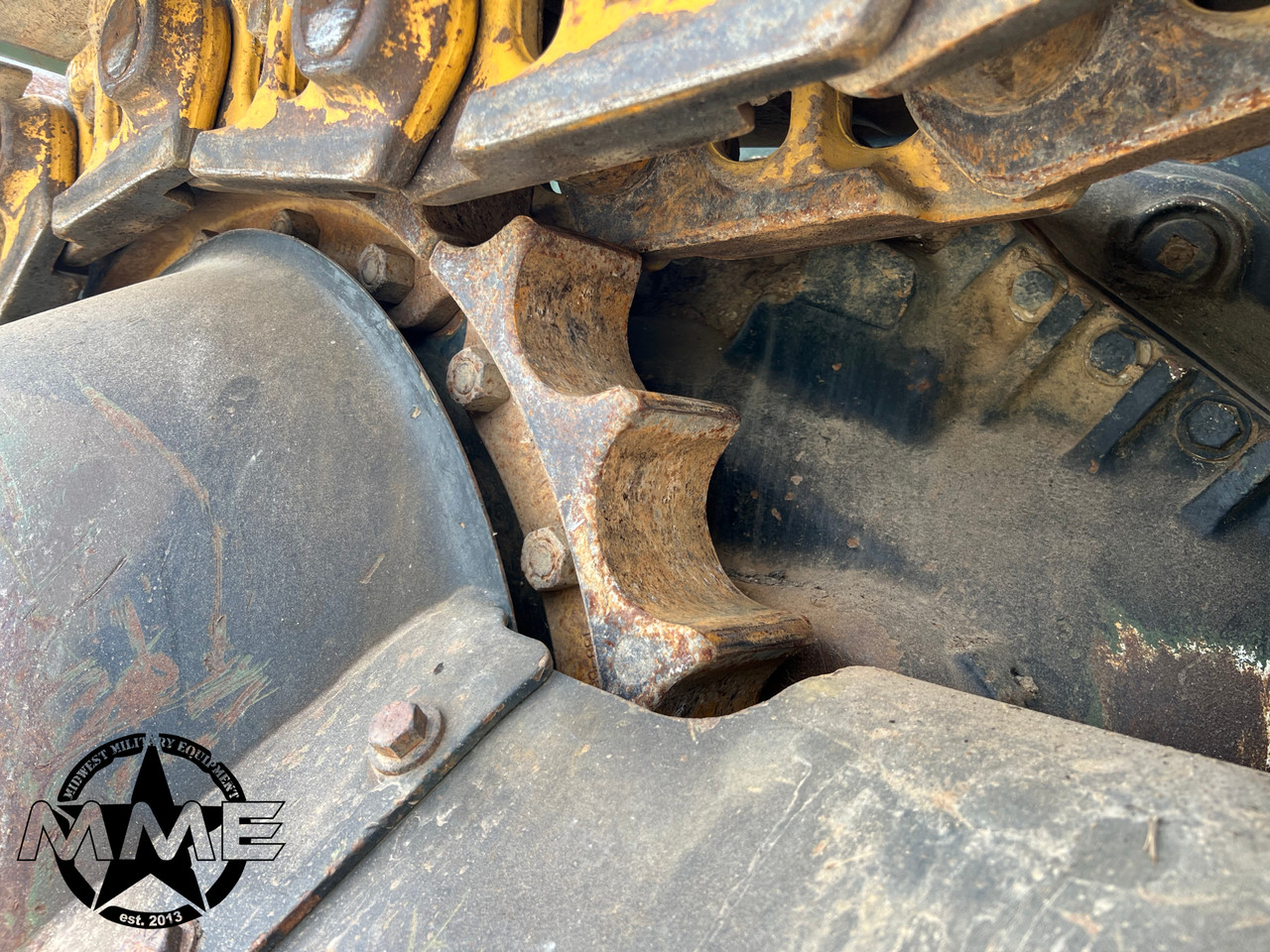 Caterpillar D7F Dozer With 3 Shank Ripper