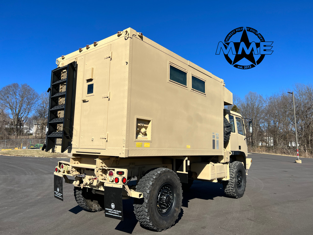 1998 Stewart & Stevenson LMTV M1079 2 1/2 Ton 4X4 Camper Truck