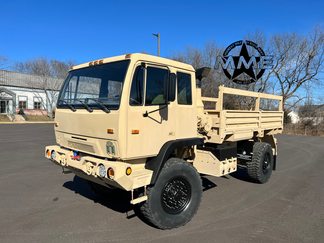 1997 BAE Systems LMTV M1078 2 1/2 Ton Cargo Truck