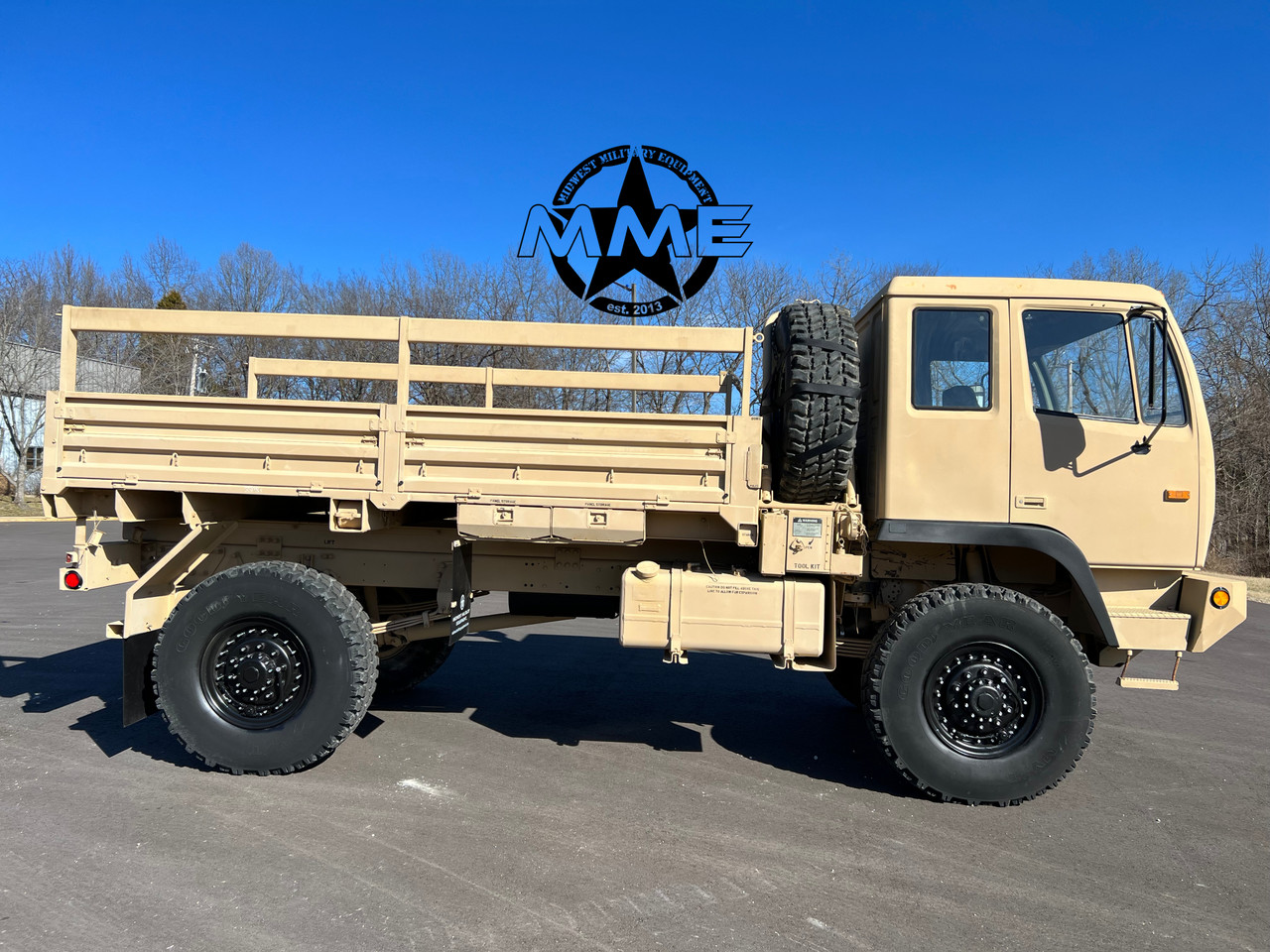 1997 BAE Systems LMTV M1078 2 1/2 Ton Cargo Truck