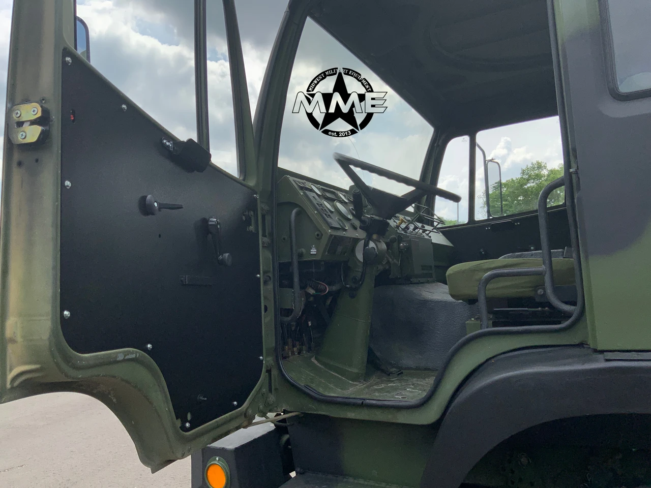 1998 Stewart & Stevenson M1088 Military 5 Ton MTV 6x6 Tractor Truck