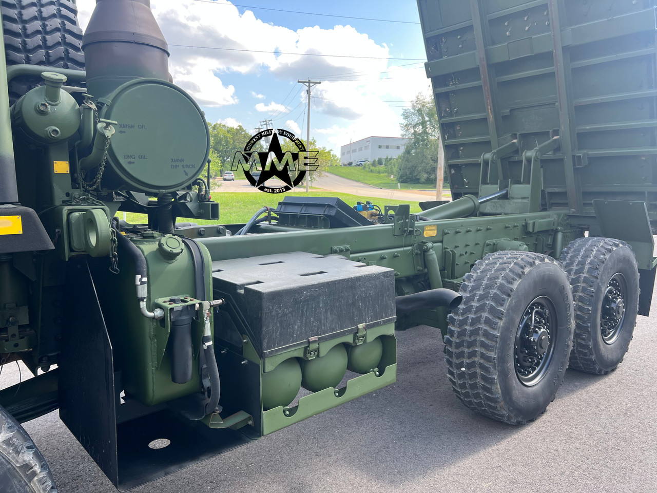 1997 Stewart Stevenson M1090 5-Ton 6x6 Dump Truck With A/C