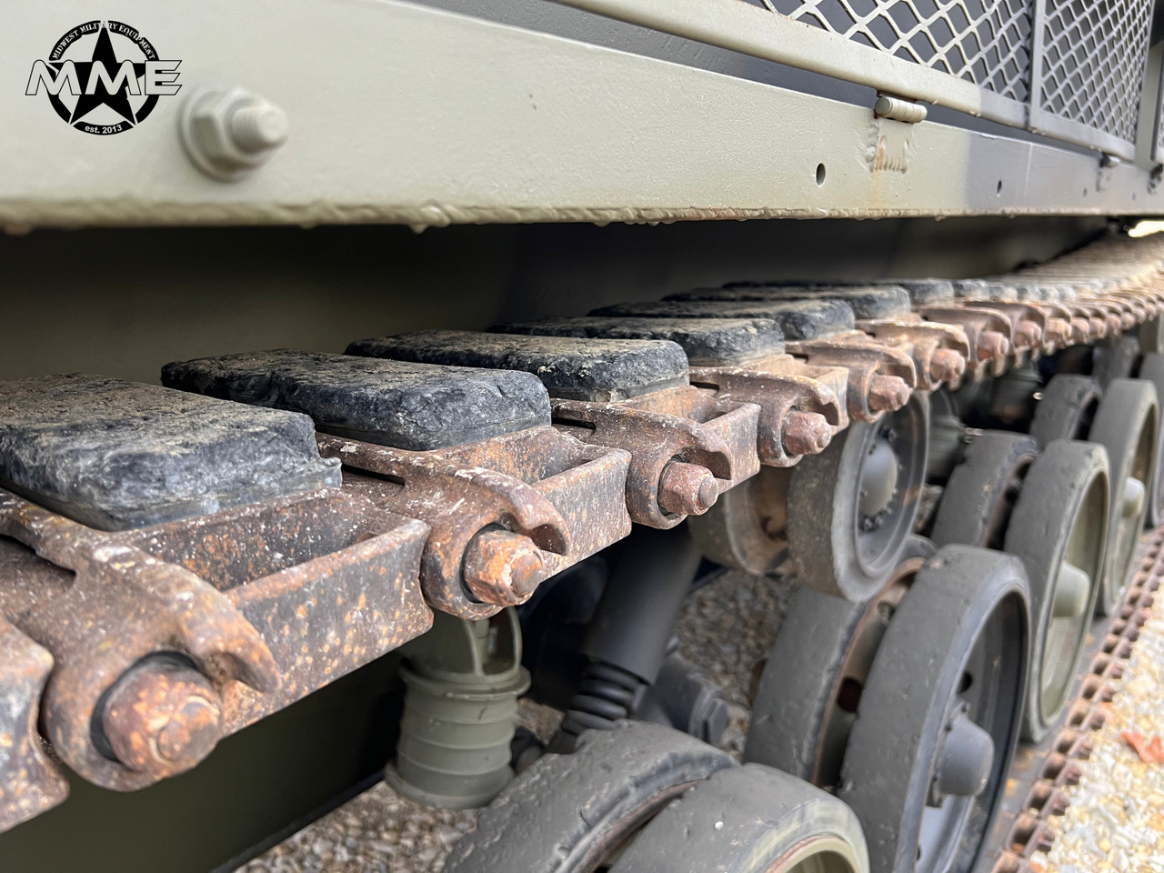 FV433 ABBOT L109 SELF PROPELLED 105MM HOWITZER - Midwest Military Equipment