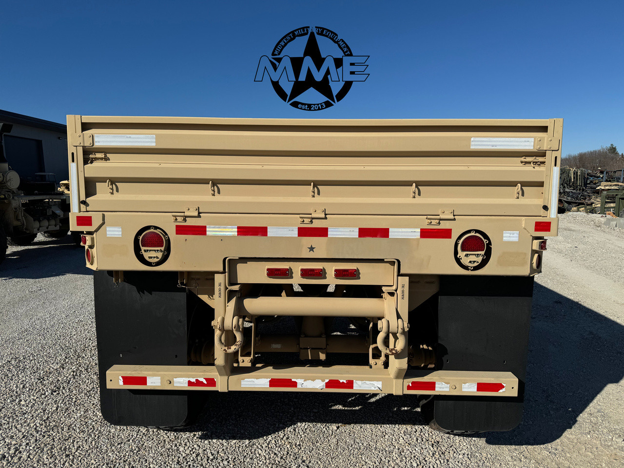 M1082 2 1/2 Ton LMTV / FMTV Drop Side Trailer