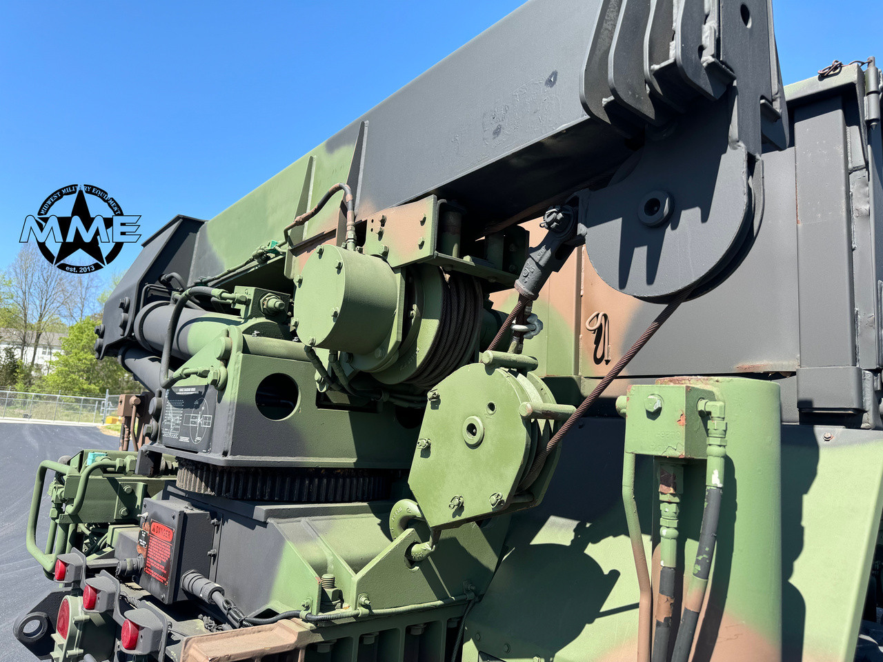 2003 M985A2 Oshkosh HEMTT 8 X 8 Truck With Material Handling Crane