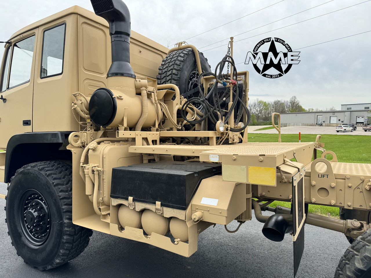 2003 Stewart & Stevenson M1088A1 5 Ton 6 x 6 Military Truck Tractor Semi
