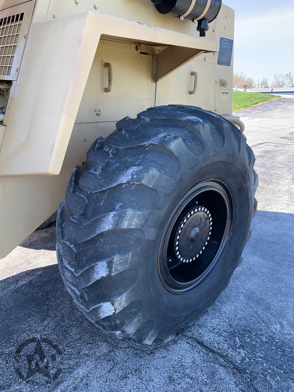 1985 W24C Case Military Wheel Loader 2.5 Yard Capacity - Midwest ...