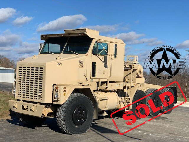 1994 Oshkosh M1070 HET 8x8 Military Heavy Haul Semi Tractor Truck