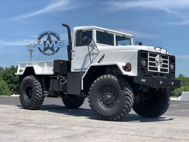 Highly Customized Bobbed M931A2 5 Ton 4X4 Truck
