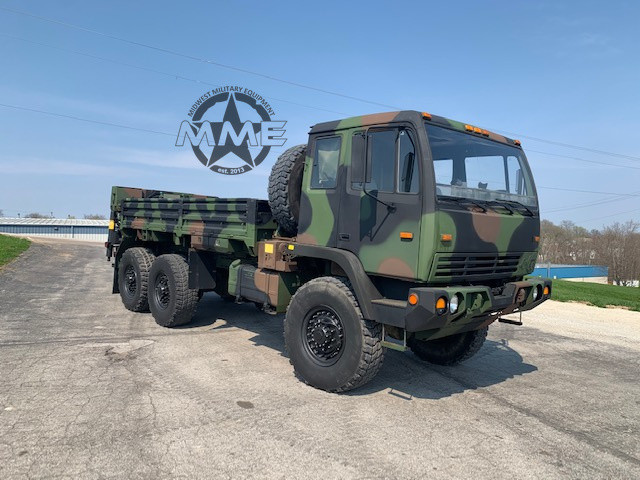 2004 STEWART & STEVENSON M1084A1 6X6 5 TON TRUCK W/ REAR MATERIAL ...