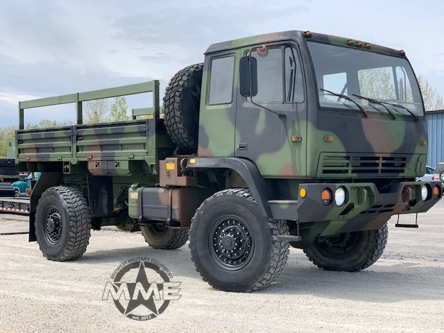 1997 Stewart & Stevenson M1081 4X4 2 1/2 Ton Cargo Truck