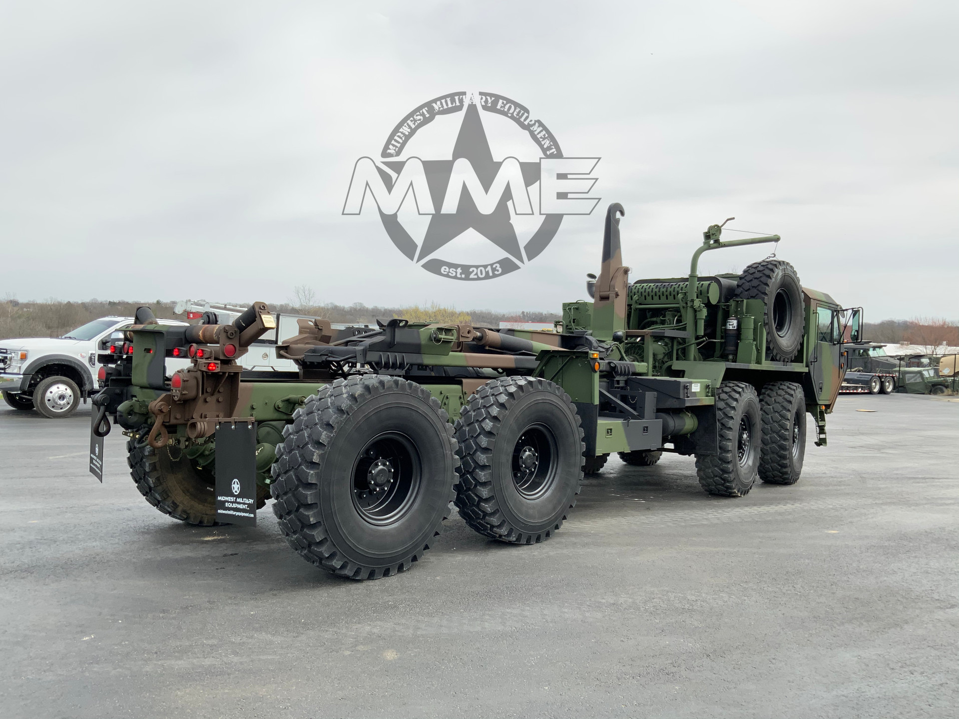 2006 M1120A2 Oshkosh HEMTT 8X8 Truck With LHS Hook Lift System W/AC