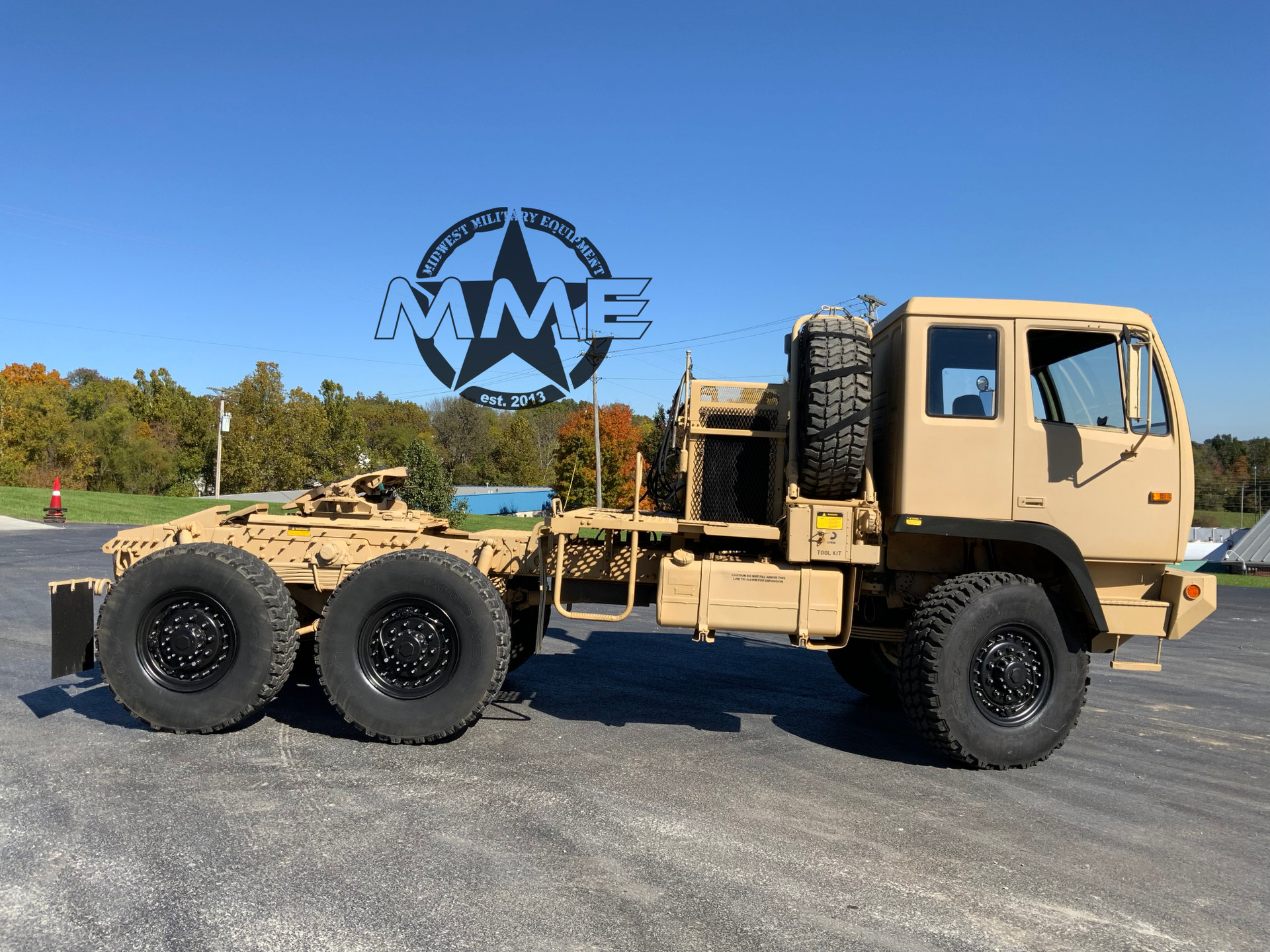 2001 BAE M1088A1 5 Ton 6x6 Military Truck Tractor Semi