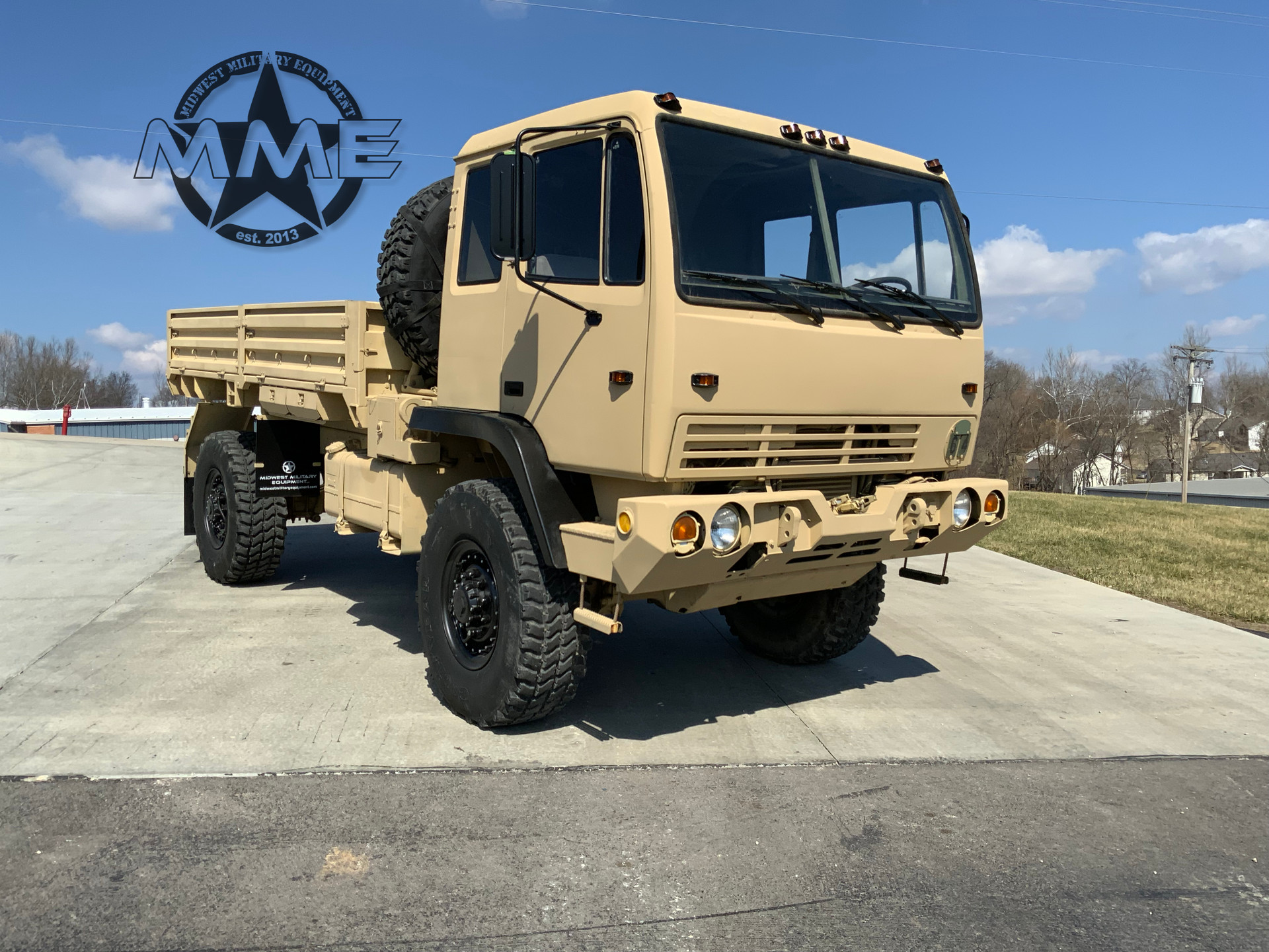 1997 STEWART & STEVENSON M1078 4X4 2.5 TON MILITARY TRUCK