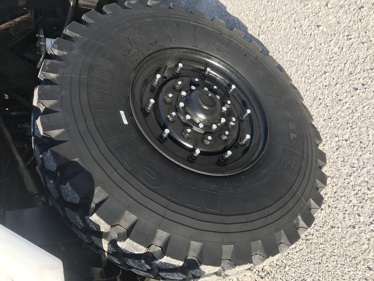 M818 Military 6X6 5 Ton 6X6 Semi Truck SOLD