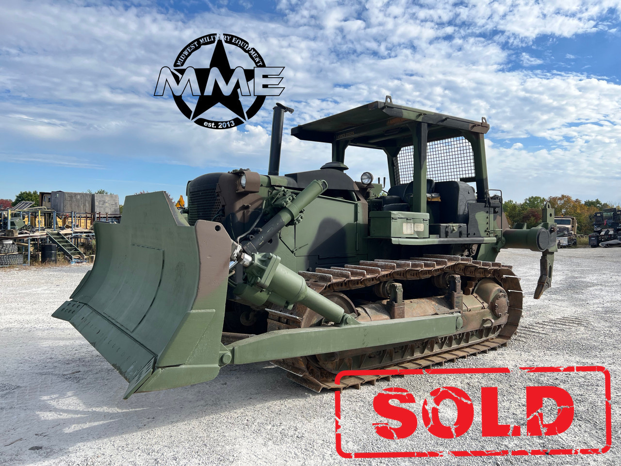 Caterpillar D7G Dozer with Cab and Ripper EX Military Machine