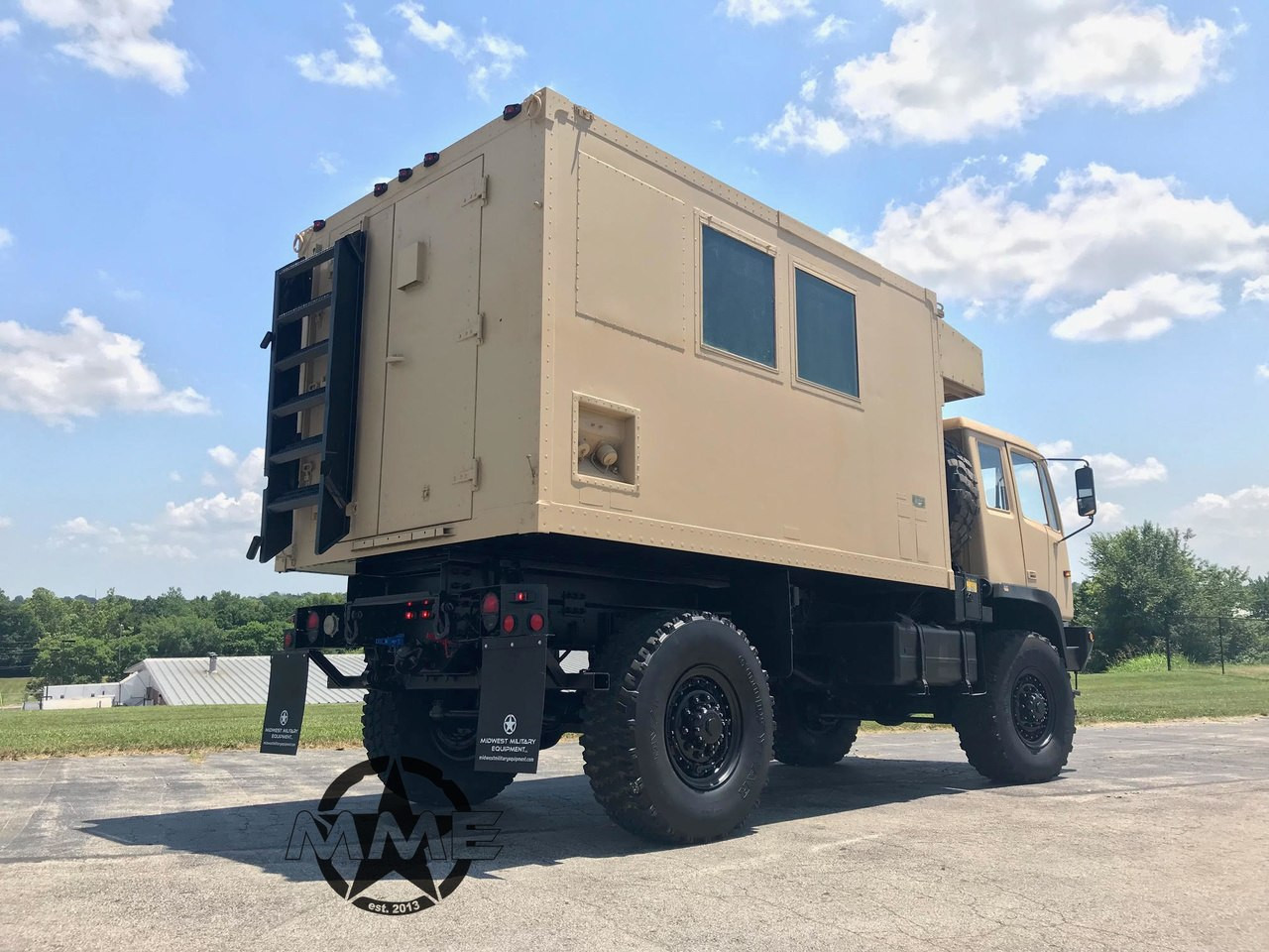 M1079 2 1/2 Ton LMTV Stewart & Stevenson 4x4 Camper Truck