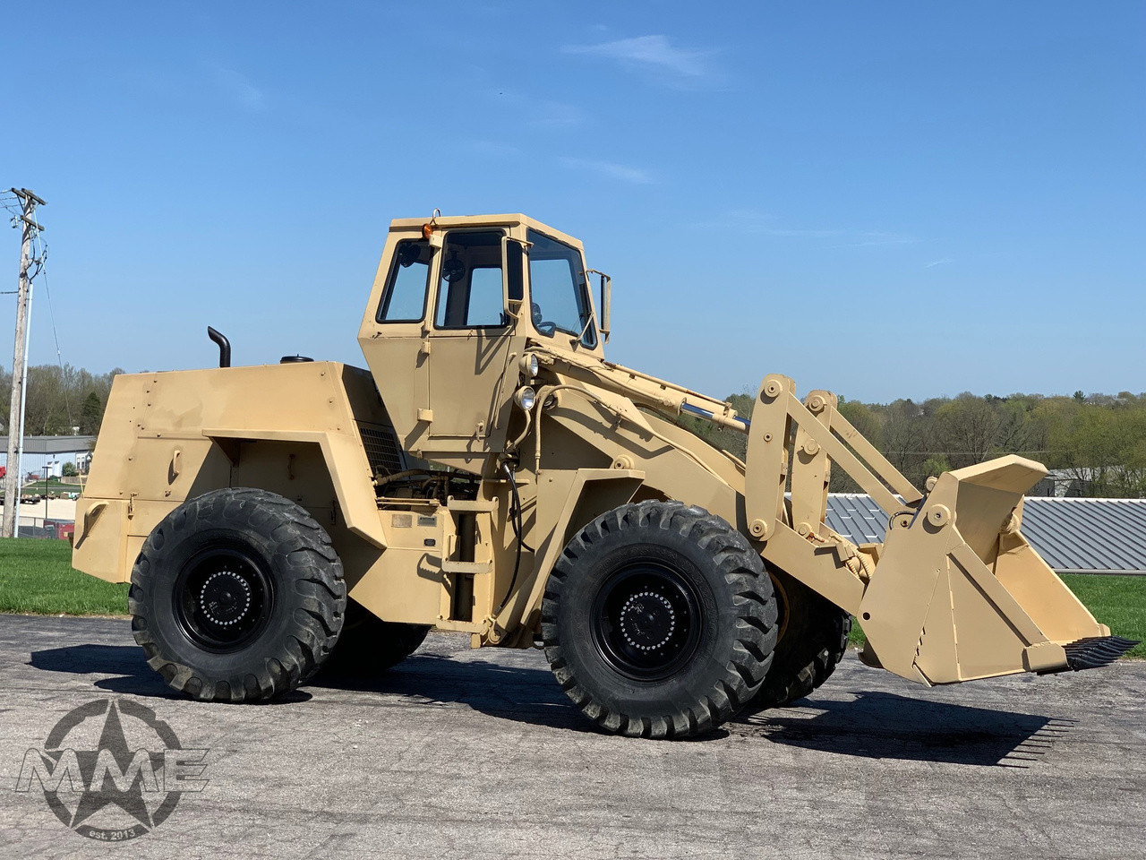 1985 W24C Case Military Wheel Loader 2.5 Yard Capacity