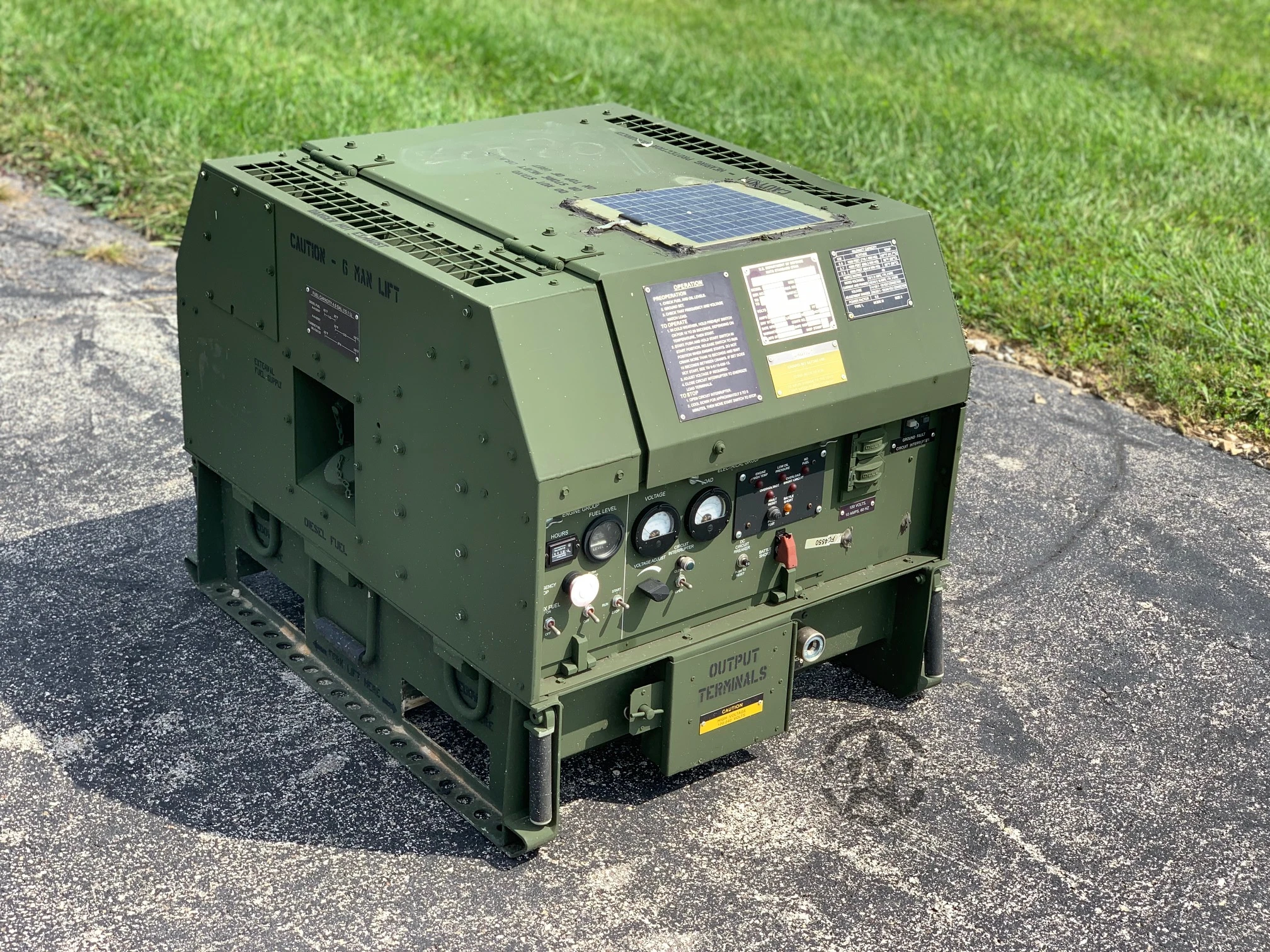 MEP-831A DIESEL GENERATOR 3KW 60HZ TACTICAL QUIET ONLY 3.9 Hours!!