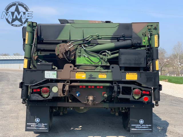 2004 STEWART & STEVENSON M1084A1 6X6 5 TON TRUCK W/ REAR MATERIAL ...