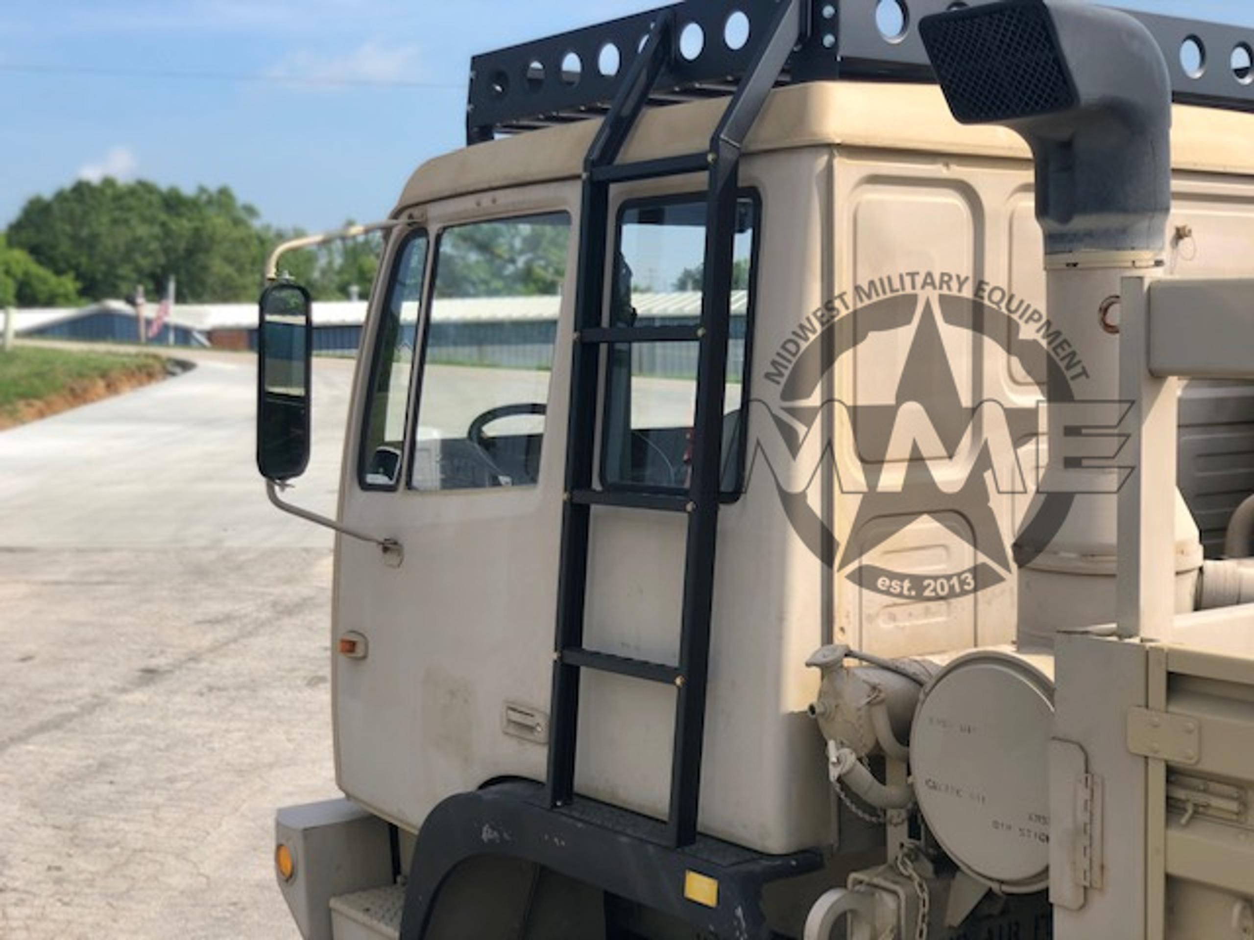 Modular Roof Rack Assembly With Ladders For LMTV & MTV