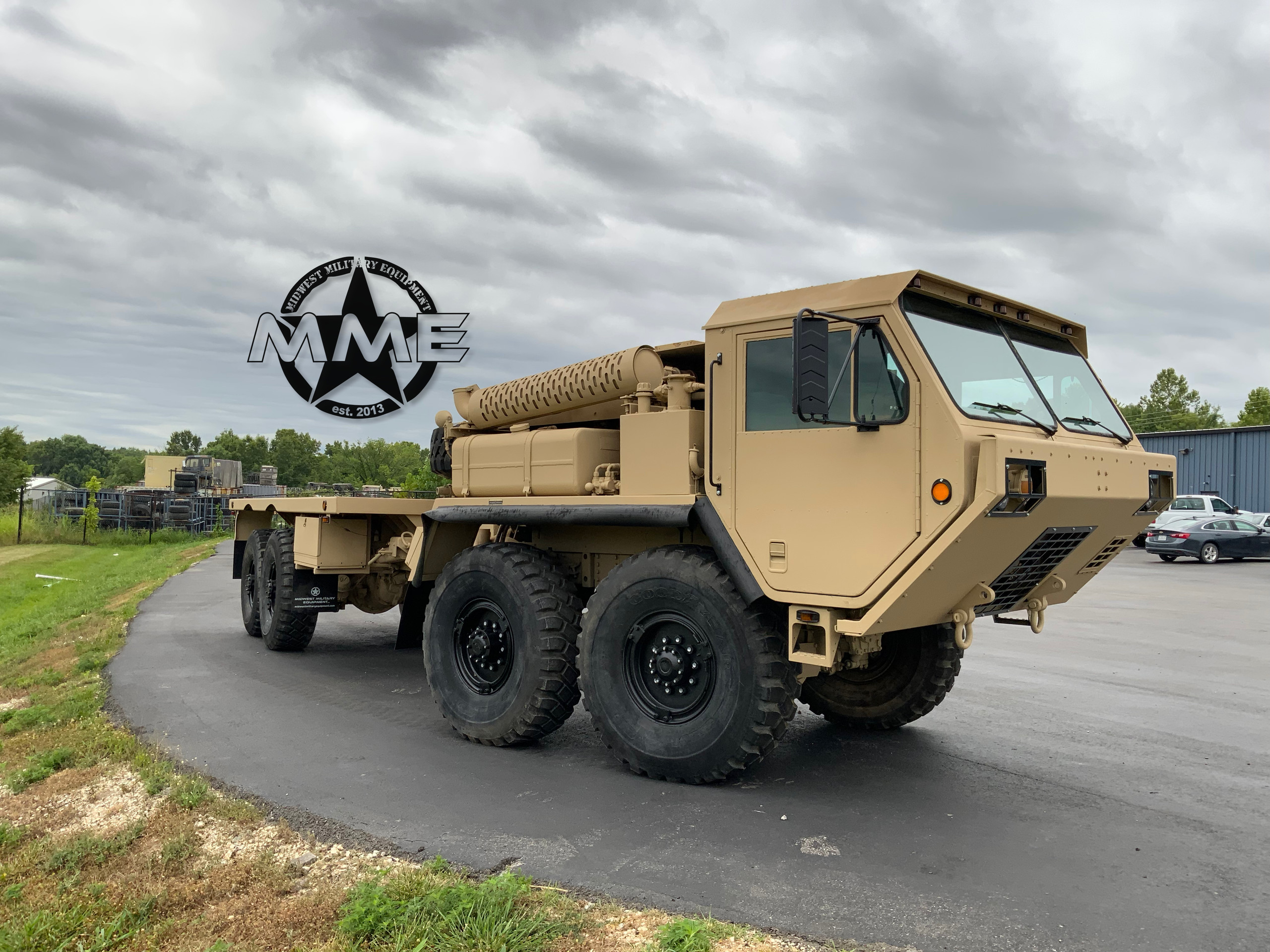 1988 Oshkosh Mk48 / MK14 LVS 8x8 Cargo Truck