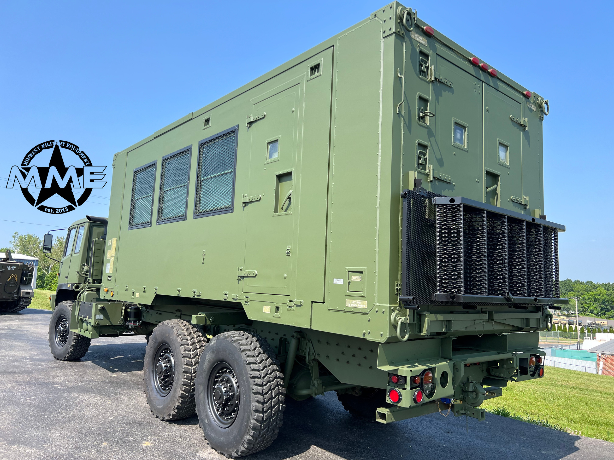 1994 Stewart & Stevenson M1087 MTV 5 Ton 6x6 Expandable Van Truck