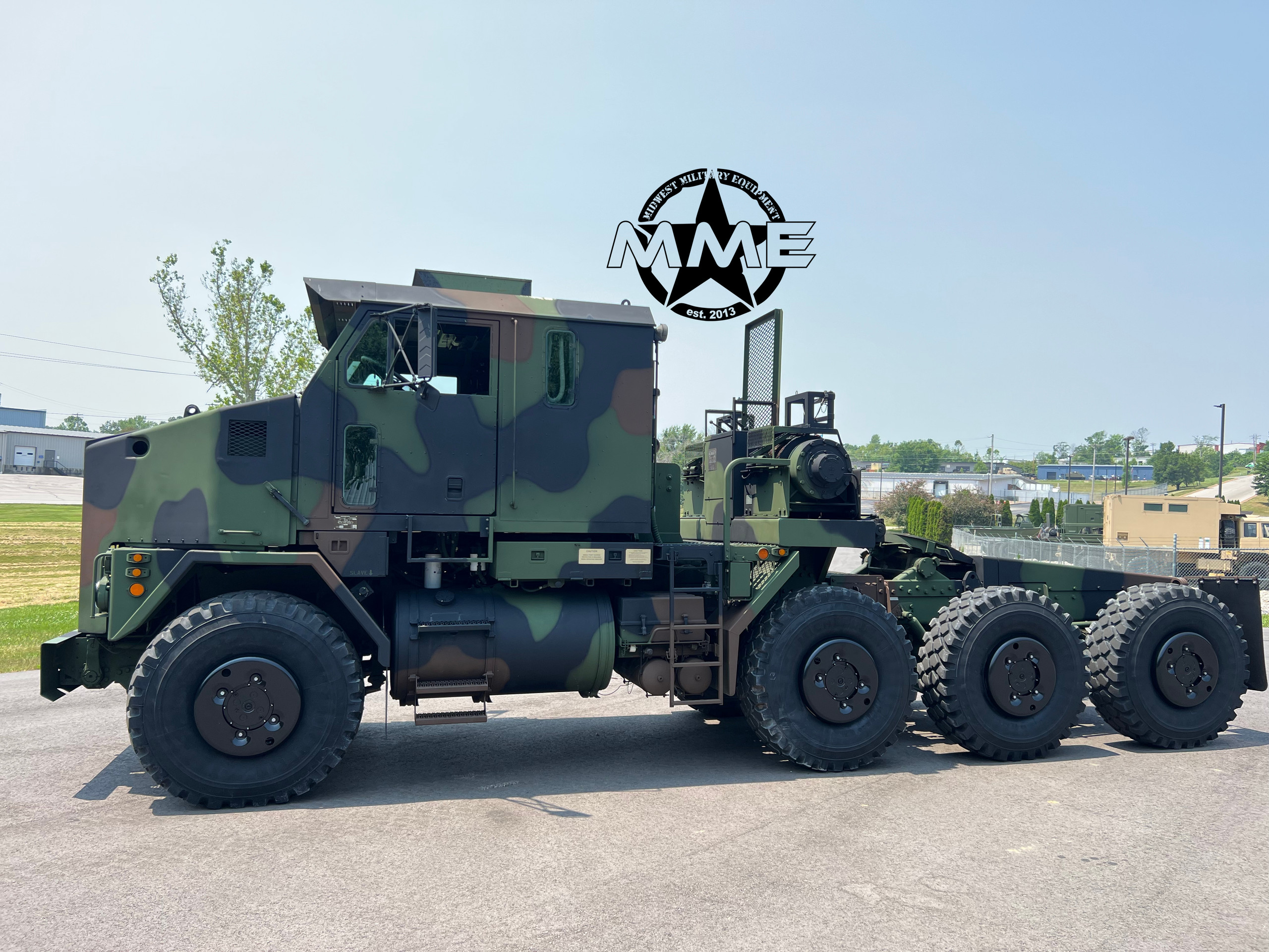 1994 Oshkosh M1070 8x8 HET Military Heavy Haul Truck Tractor Overhauled ...