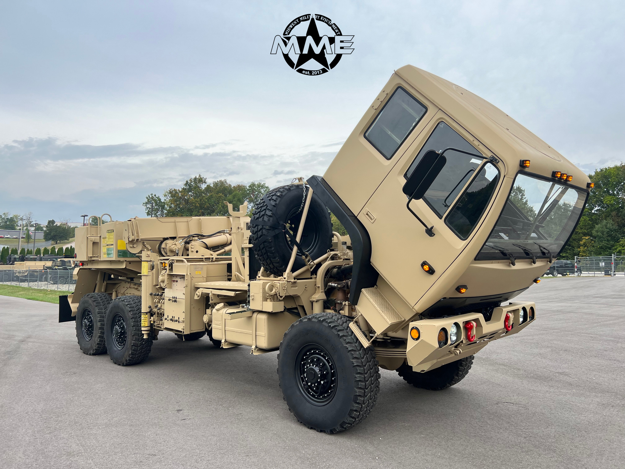 1994 Stewart & Stevenson M1089 Military 6x6 Wrecker Truck