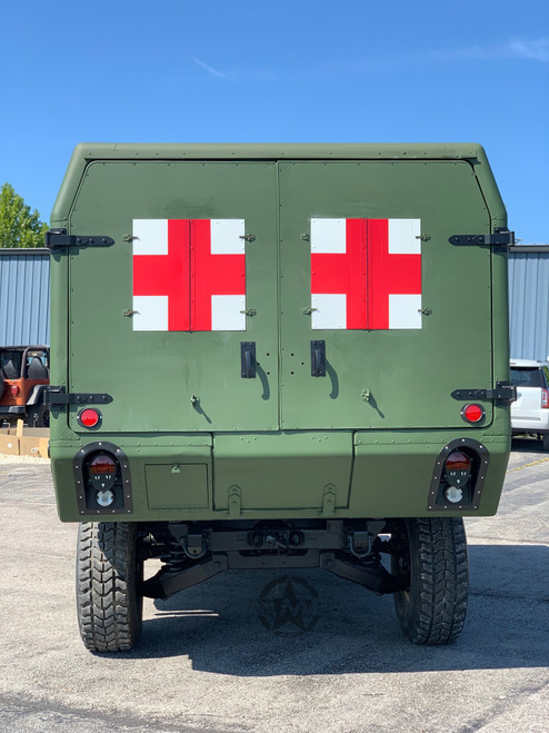 Am General M997 Ambulance Humvee / HMMWV - Midwest Military Equipment