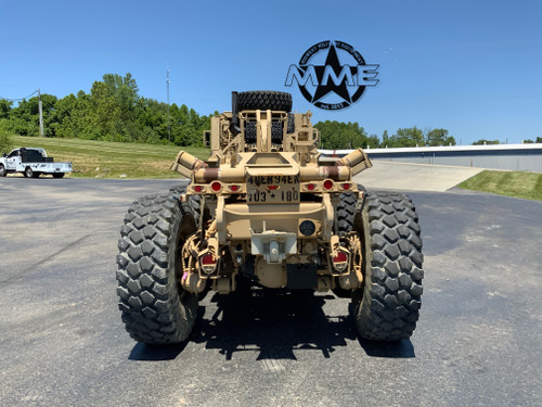 2011 Oshkosh M1075a1 10X10 PLS Hooklift Truck - Midwest Military Equipment