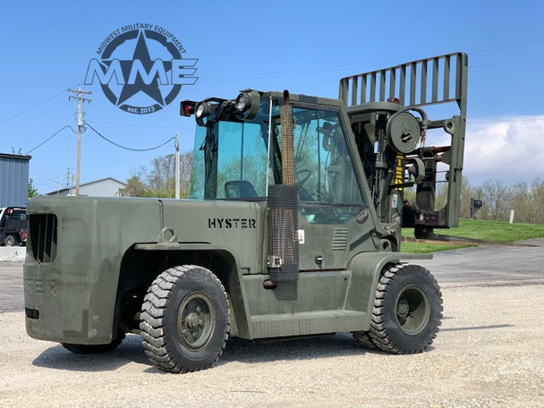 Hyster H155XL Pneumatic Tire Forklift - Midwest Military Equipment