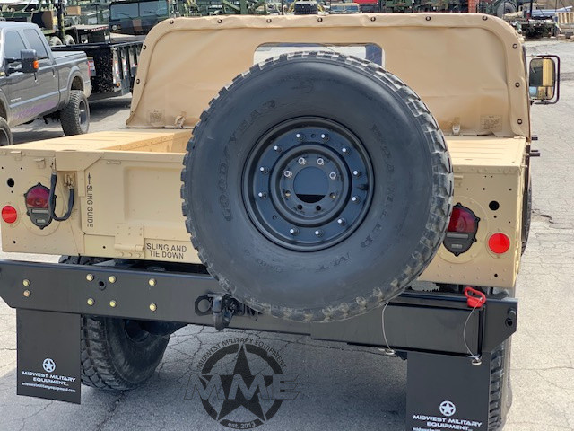 SWING OUT TIRE CARRIER FOR HMMWV/HUMVEE