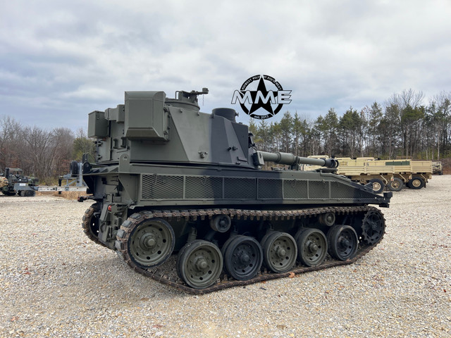 FV433 ABBOT L109 SELF PROPELLED 105MM HOWITZER - Midwest Military Equipment