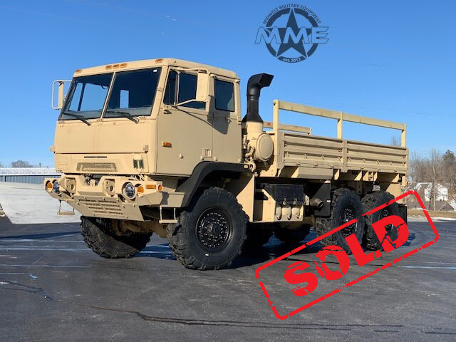 2010 BAE Systems M1093A1 MTV 6x6 5 Ton Cargo Truck W / Air Conditioning ...
