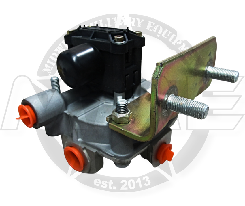 REAR RELAY VALVE WITH ABS