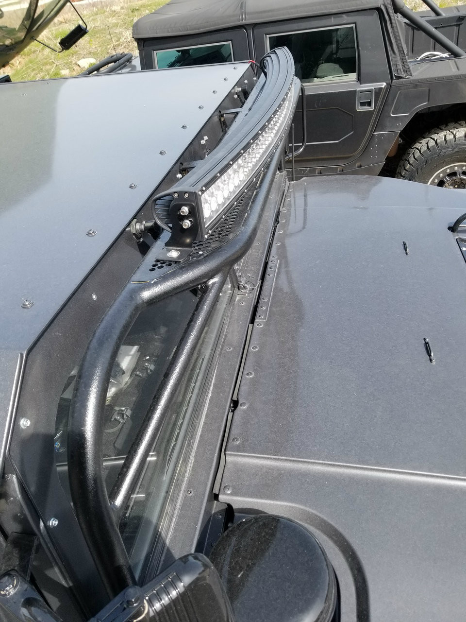 MME LIGHT BAR MOUNTING BRACKET FOR HMMWV/ HUMVEE / H1