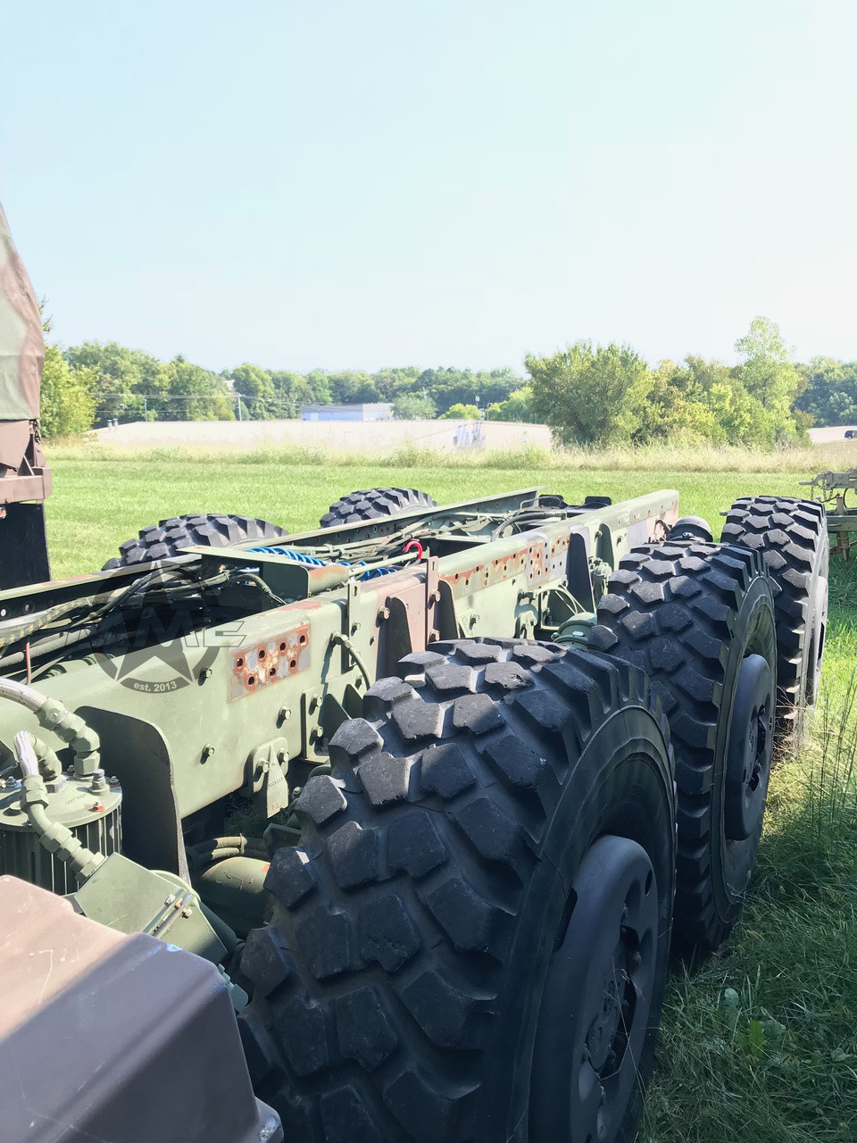 Oshkosh M1070 8x8 HET Military Heavy Haul Tractor Truck