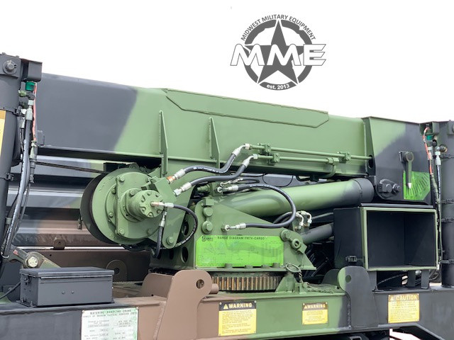 2004 STEWART & STEVENSON M1084A1 6X6 5 TON Cargo TRUCK W/ REAR MATERIAL ...