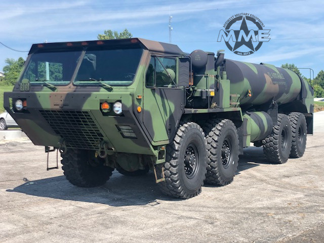 1987 M984E1 Oshkosh HEMTT 8 X 8 Truck With Material Handling Crane