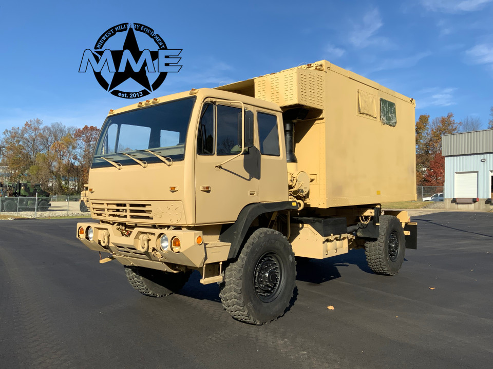 1998 Stewart & Stevenson LMTV M1079 2 1/2 Ton 4X4 Camper Truck