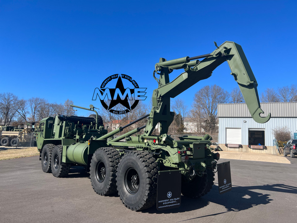 2007 Oshkosh M1120A2 HEMTT 8X8 Truck With LHS Hook Lift System W/ Air ...