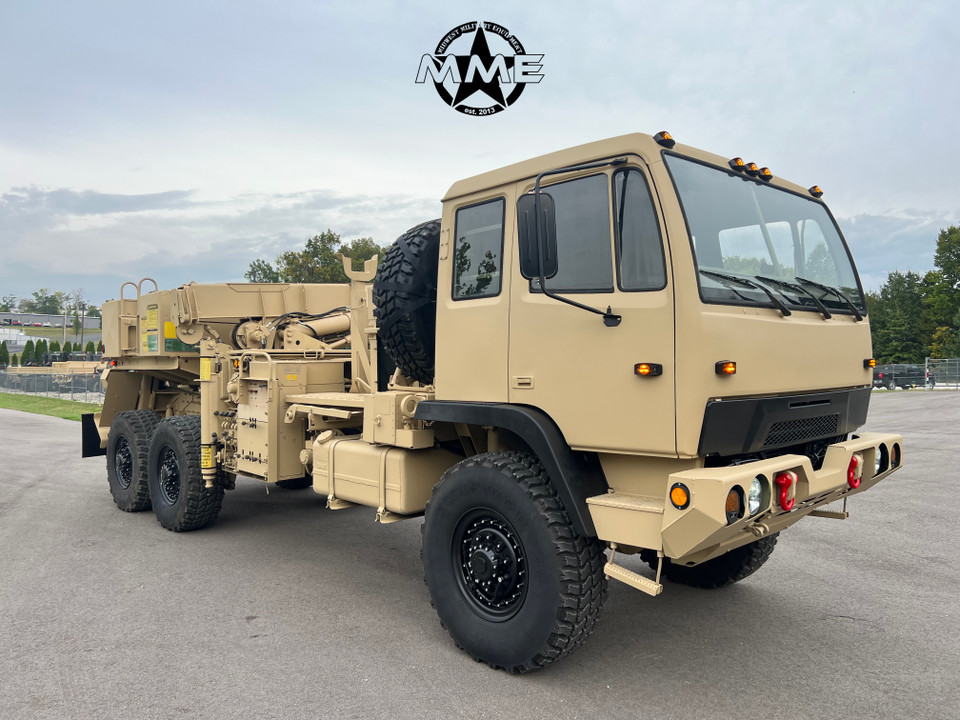 1994 Stewart & Stevenson M1089 Military 6x6 Wrecker Truck