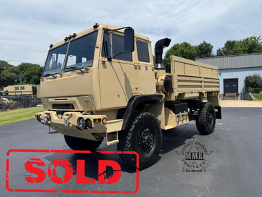 2009 BAE Systems M1081A1R LMTV 4X4 Cargo Truck W/ Air Conditioning